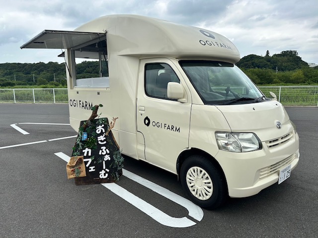 ZOZOマリンスタジアムに荻野貴選手が手掛ける「OGI FARM」からキッチンカー出店 - 千葉ロッテマリーンズ